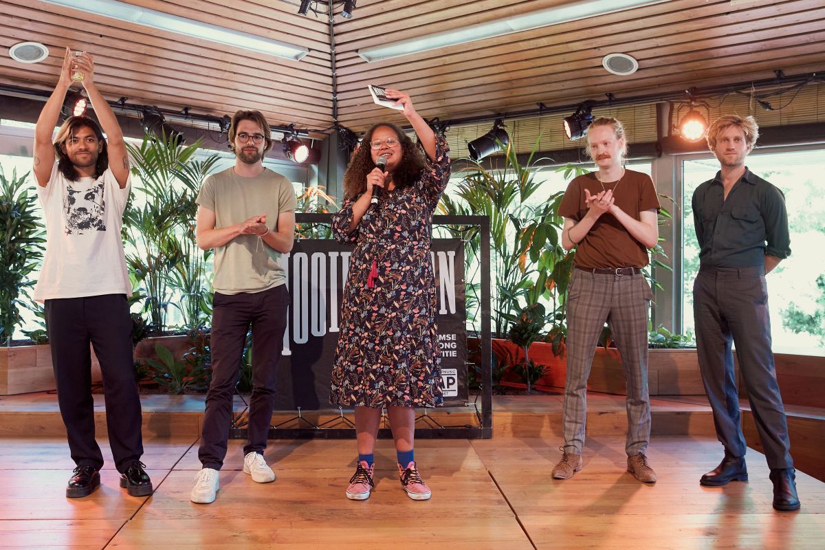 Host Mooie Noten 2022 – Amber Roner